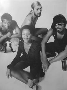 Maxayn Maxayn Vinyl Records and CDs For Sale | MusicStack