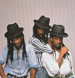 Aswad Vinyl Records and CDs For Sale | MusicStack