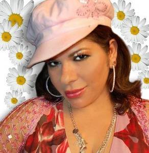 Giggles Vinyl Records and CDs For Sale | MusicStack