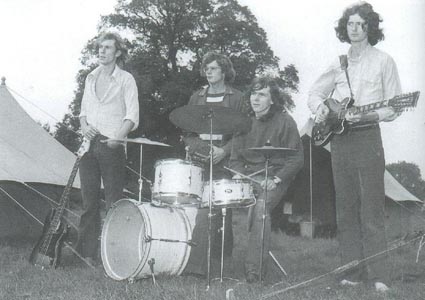 Caravan Live Vinyl Records and CDs For Sale | MusicStack