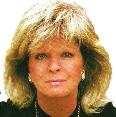 Manuela Vinyl Records and CDs For Sale | MusicStack