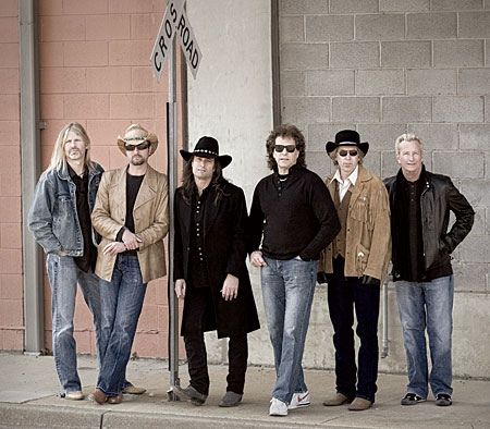 Outlaws Vinyl Records and CDs For Sale | MusicStack